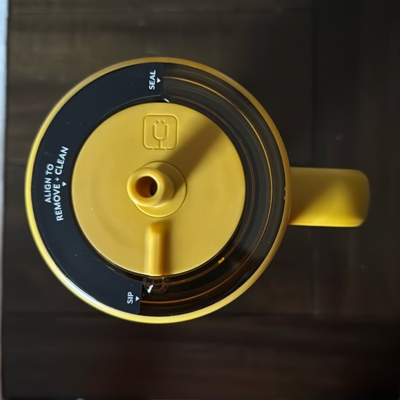 BRUMATE | Kitchen | Limited Edition Brumate Era 4ozin Sundaisy Brand ...